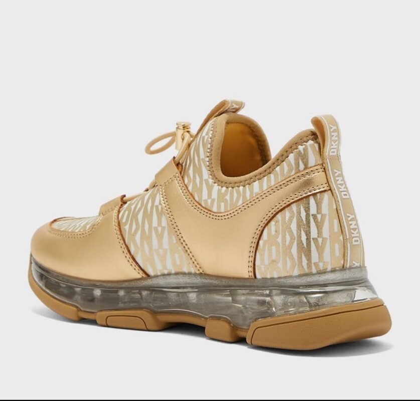 Tace Monogram Low Top Sneakers - اورجنال براند الكويت